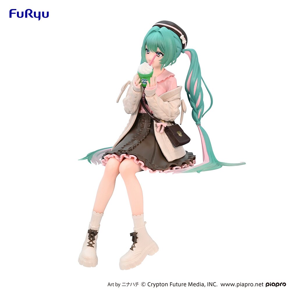 Hatsune Miku: Autumn Date Ver. Noodle Stopper Figure: Furyu - Tokyo ...