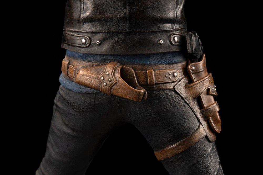 ArtFX Resident Evil: Vendetta Leon S. Kennedy: Renewal Package Edition ...