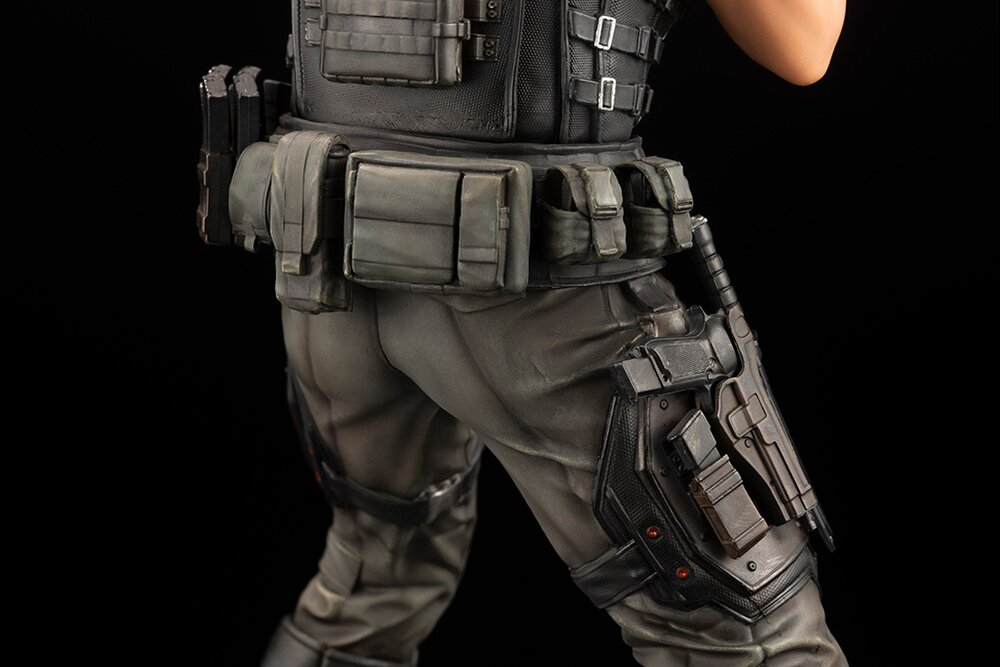 ArtFX Resident Evil: Vendetta Chris Redfield: Renewal Package Edition ...