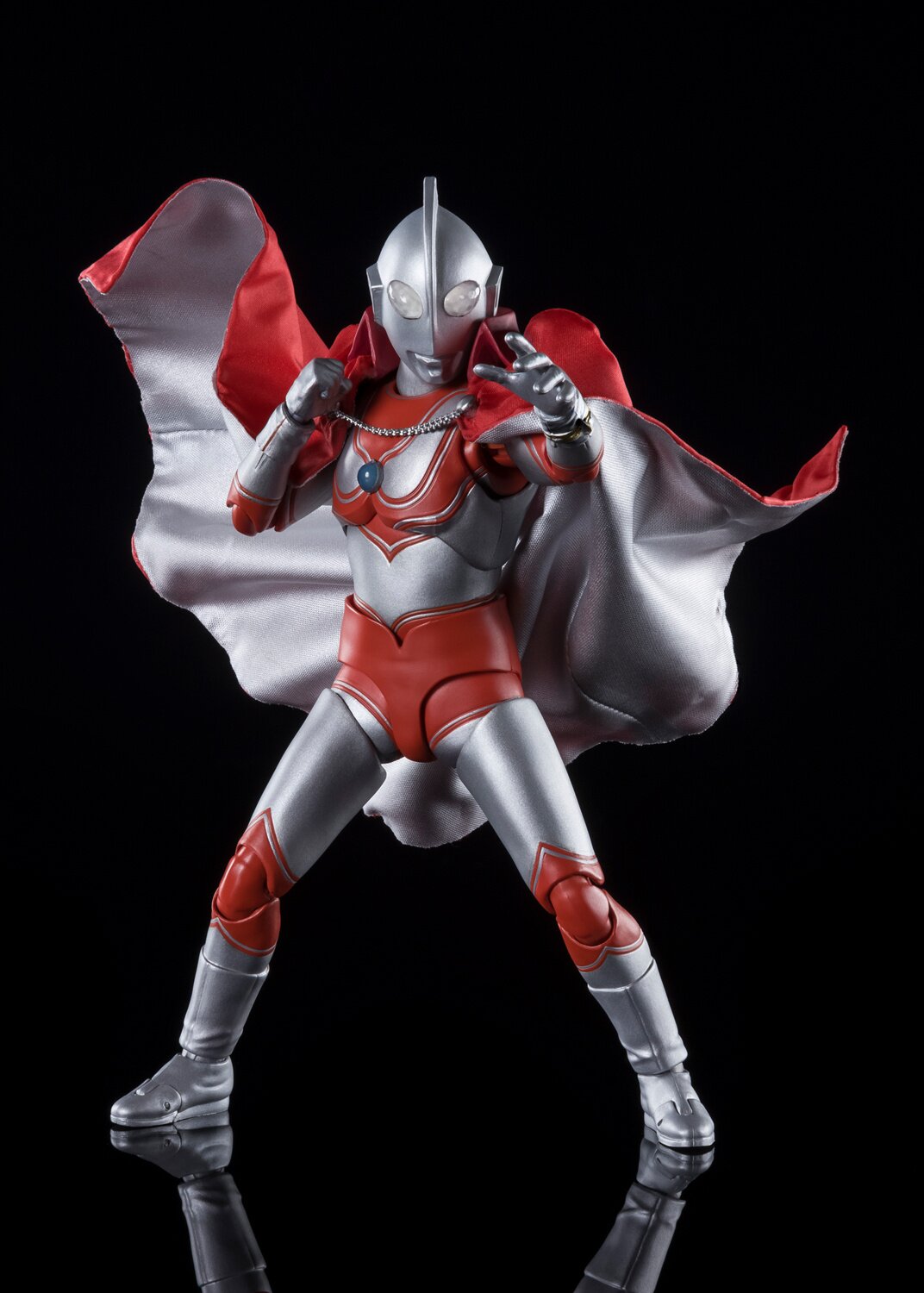 S.H.Figuarts Ultraman Brothers' Mantle: Bandai - Tokyo Otaku Mode (TOM)