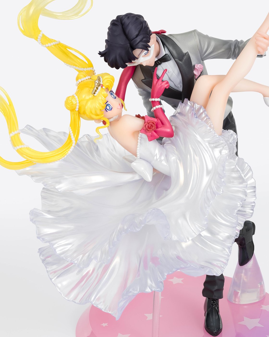 Figuarts Zero Chouette Sailor Moon Usagi＆Tuxedo Mask [Moonlight Glow ...