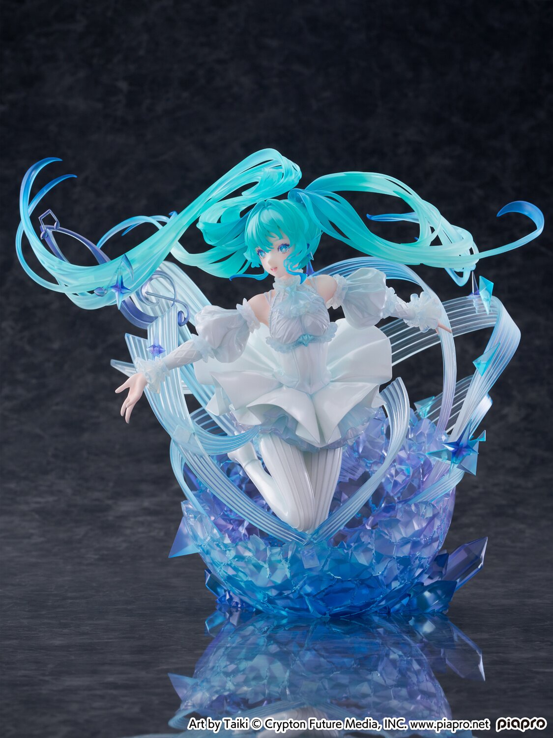 Hatsune Miku: Crystal Dress Ver. 1/7 Scale Figure - Tokyo Otaku Mode (TOM)