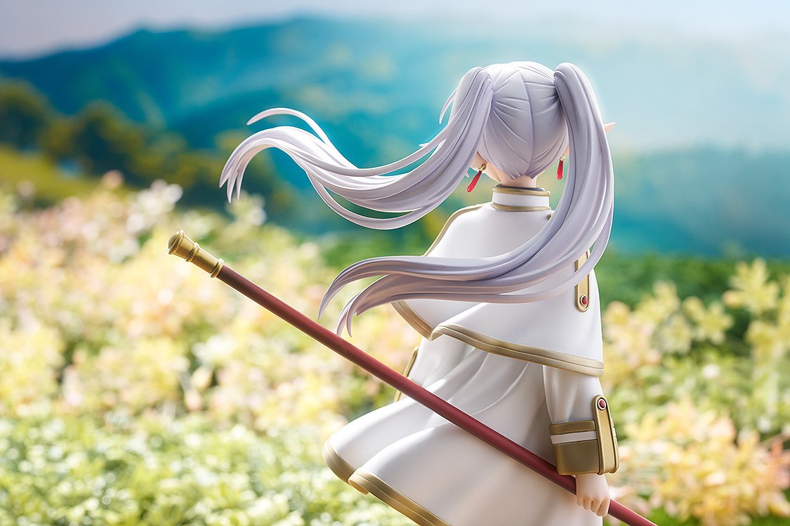 Frieren: Beyond Journey's End Frieren: Magic of the Eventide Glow 1/7 ...