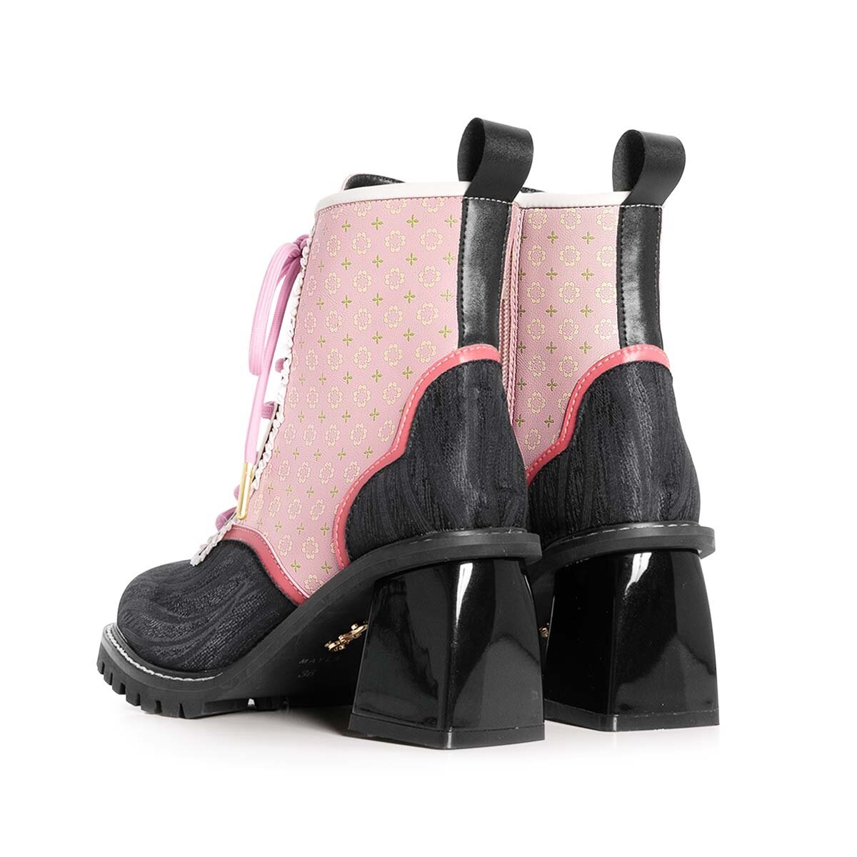 MAYLA Demon Slayer: Kimetsu no Yaiba Iconique Shoes Objet Boots Mitsuri ...