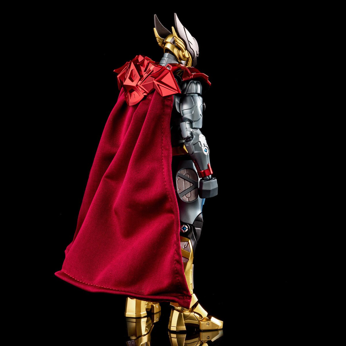 Fighting Armor Marvel Thor: Sentinel - Tokyo Otaku Mode (TOM)