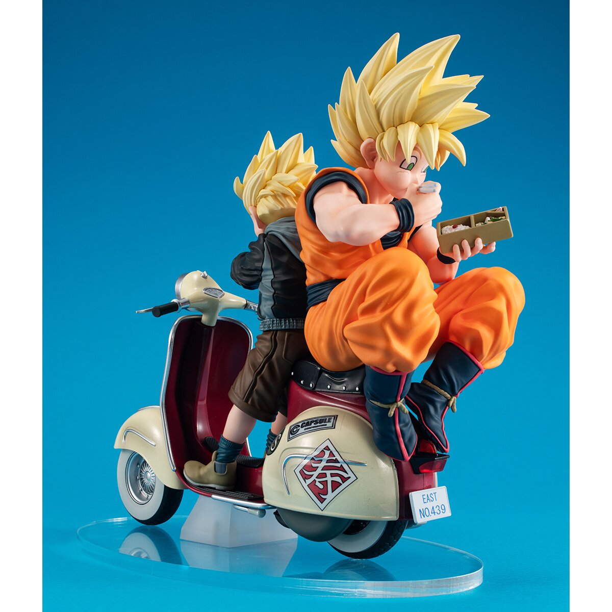 Desktop Real McCoy EX Dragon Ball Z Super Saiyan Son Goku & Super Saiyan Son Gohan & Mortorbike ...