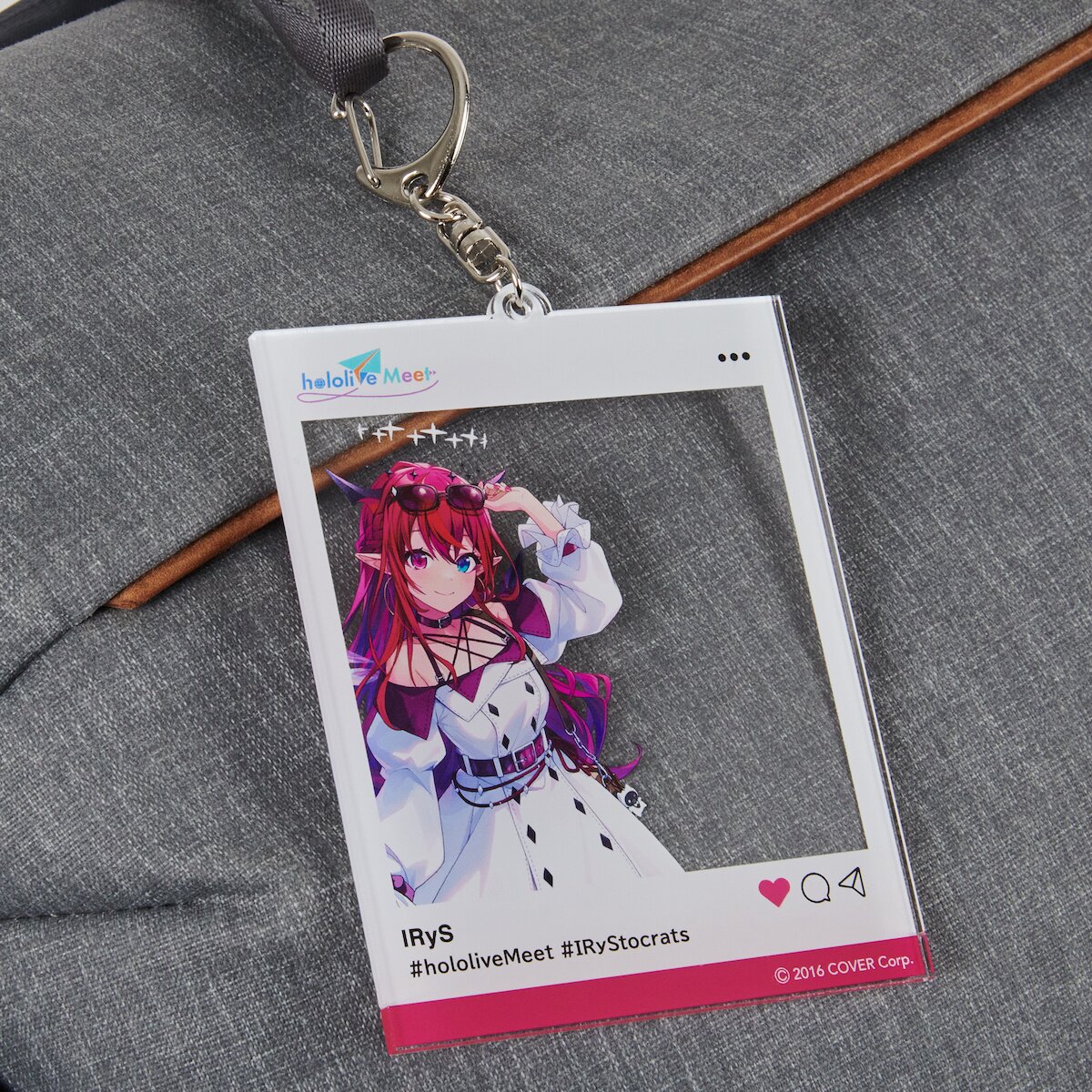 hololive Meet Social Media Style Acrylic Keychain - Tokyo Otaku Mode (TOM)