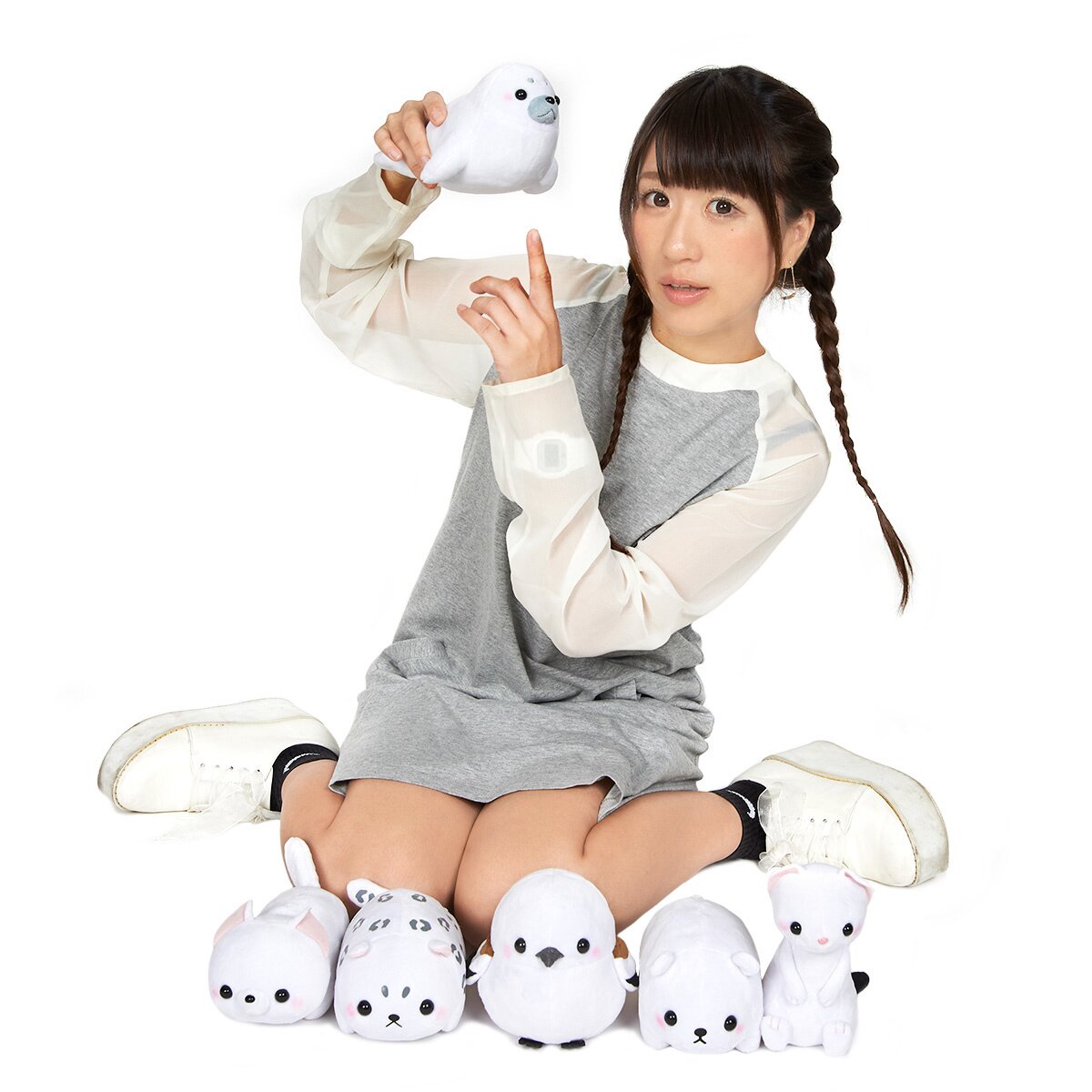 Pocket Zoo White Friends Animal Plush Collection (Standard): Amuse ...