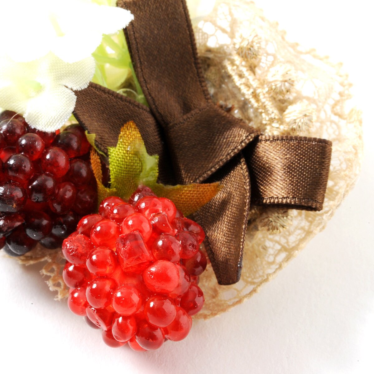 Osewaya Raspberry & Blackberry Hair Clip: Osewaya - Tokyo Otaku Mode (TOM)