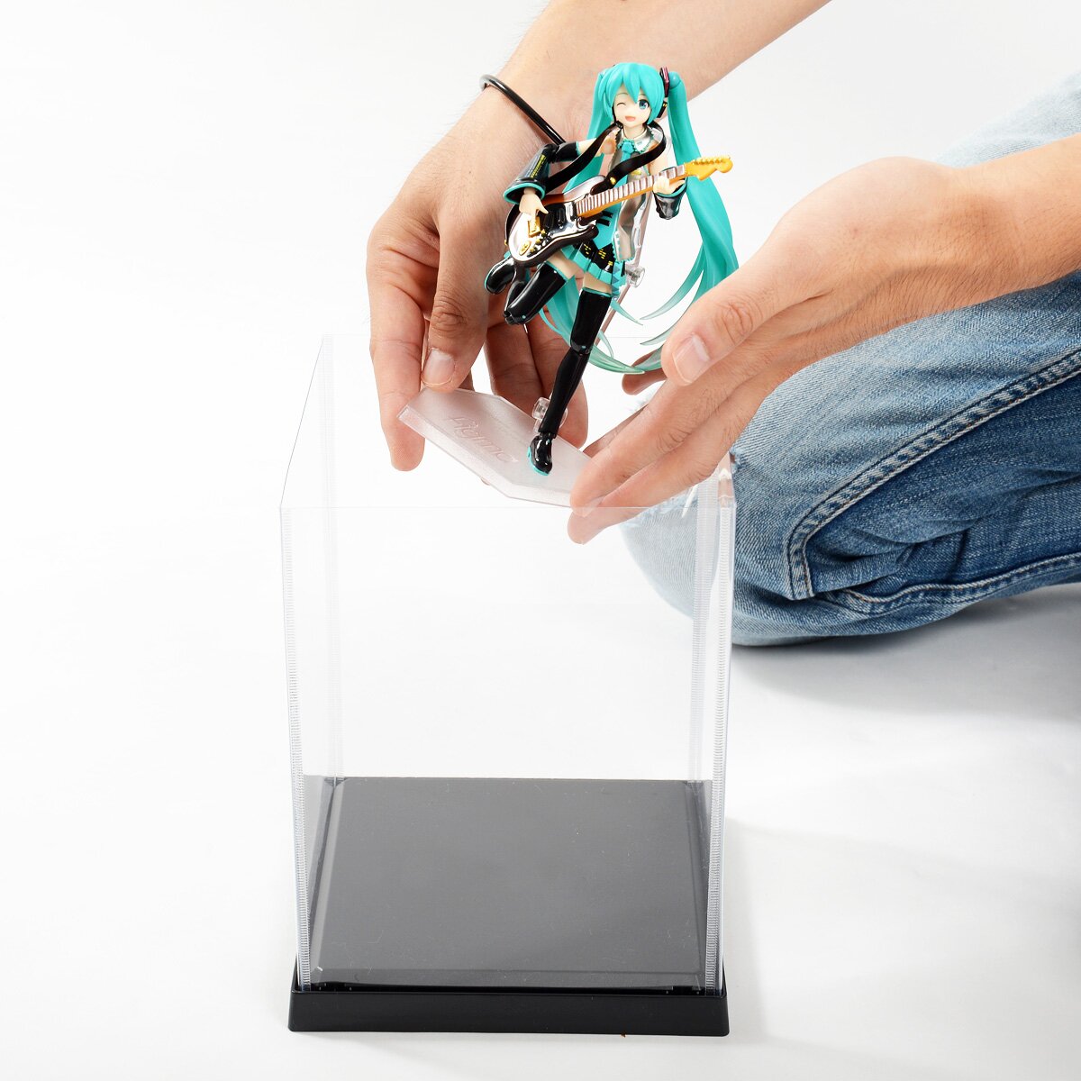 Plastic Model Cover Square Black: Miyazawa Mokei - Tokyo Otaku Mode (TOM)