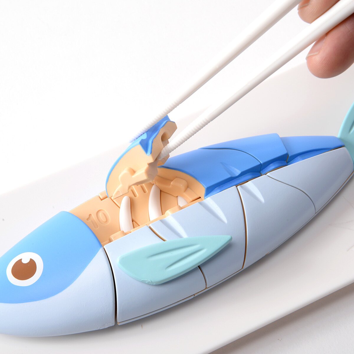 Fish Manners Game: Eye Up - Tokyo Otaku Mode (TOM)