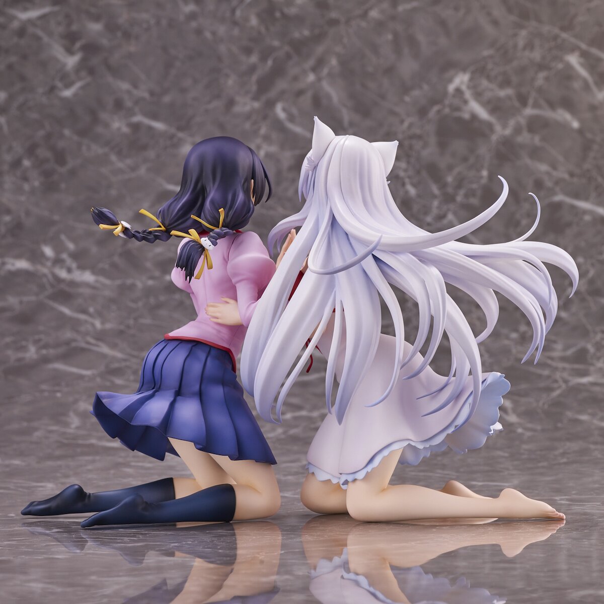 Nekomonogatari Tsubasa Hanekawa & Black Hanekawa Non-Scale Figure Set ...