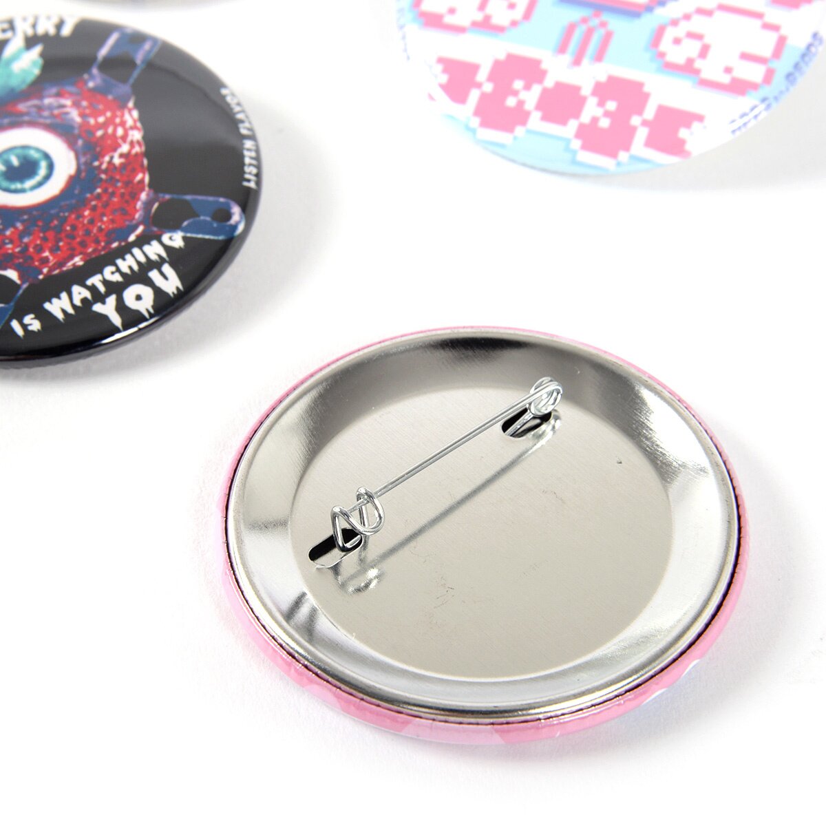 LISTEN FLAVOR Creators' Collabration Badges - Tokyo Otaku Mode (TOM)
