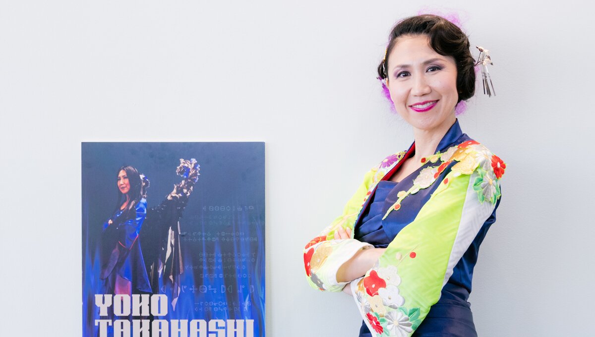 Yoko Takahashi Performs Neon Genesis Evangelion Theme, “A Cruel Angel’s Thesis,” to Excited ...