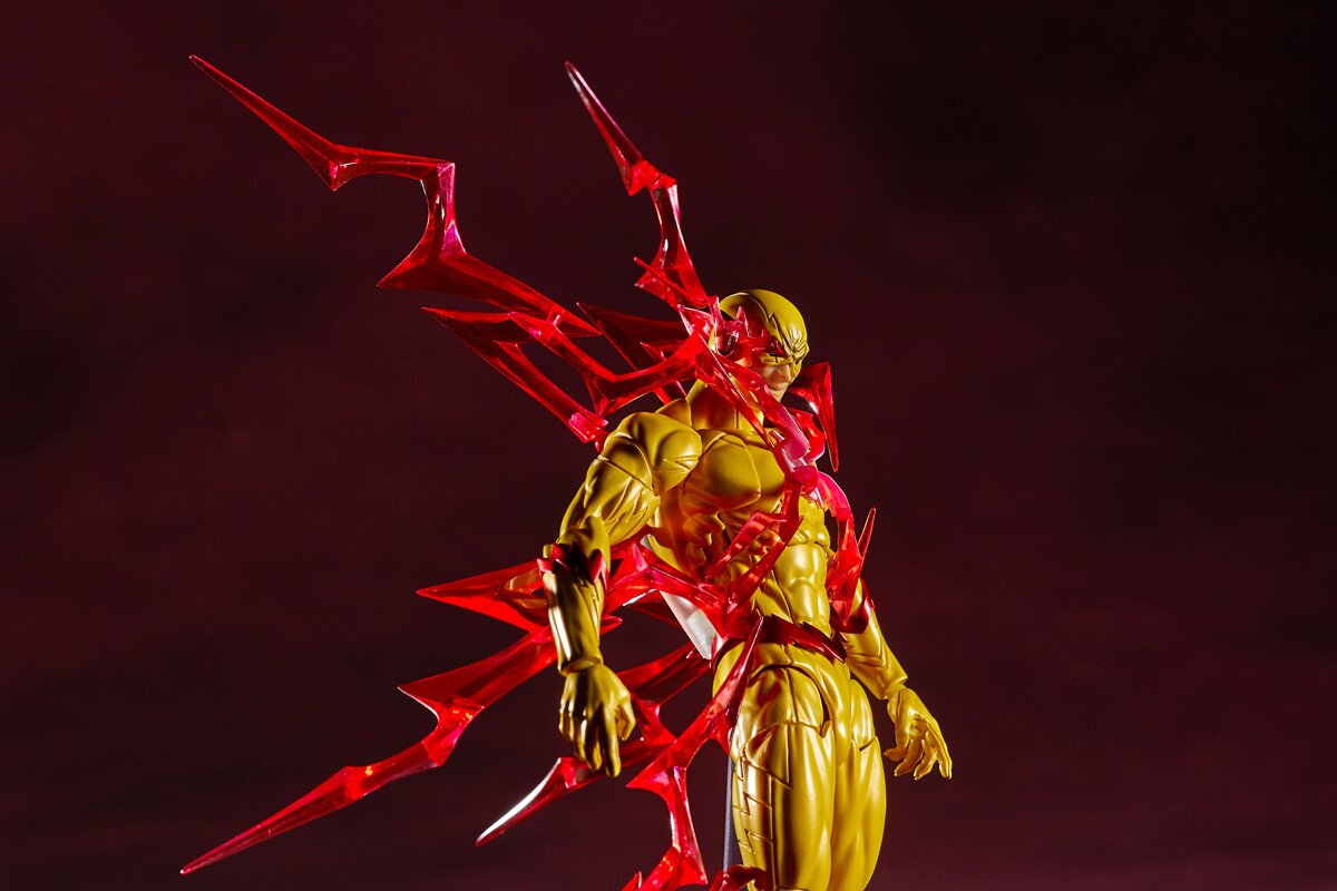 Revoltech Amazing Yamaguchi Reverse Flash - Tokyo Otaku Mode (TOM)