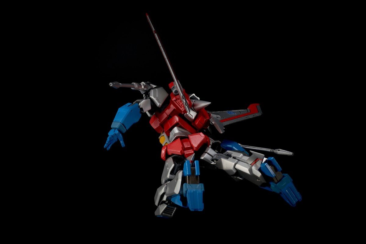 Furai Model Transformers Starscream: Flame Toys - Tokyo Otaku Mode (TOM)