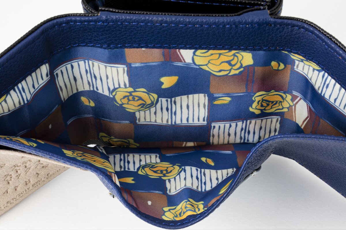 Bungo Stray Dogs Osamu Dazai Mini Wallet: KADOKAWA - Tokyo Otaku Mode (TOM)