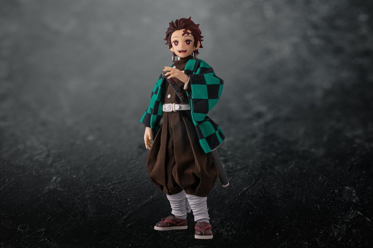Demon Slayer: Kimetsu no Yaiba Tanjiro Kamado 1/6 Scale Action Figure ...