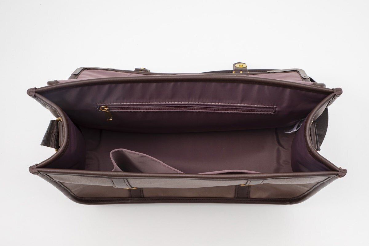 Wandering Witch: The Journey of Elaina Elaina’s Bag - Tokyo Otaku Mode ...