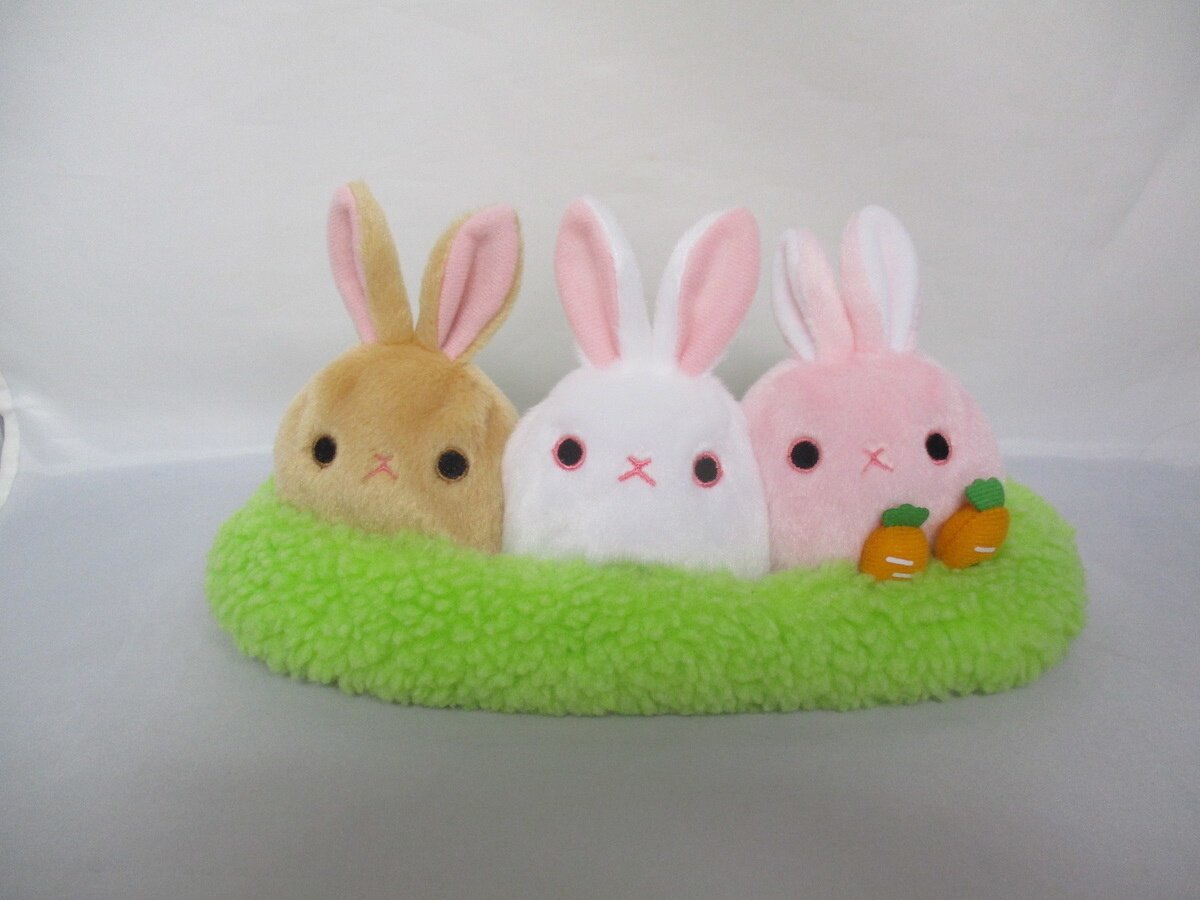 Rabi-dango Grass Field - Tokyo Otaku Mode (TOM)