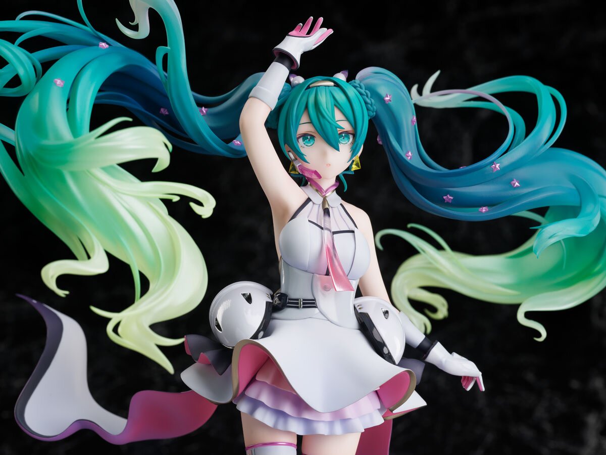 Hatsune Miku Galaxy Live: 2020 Ver. 1/7 Scale Figure - Tokyo Otaku Mode ...