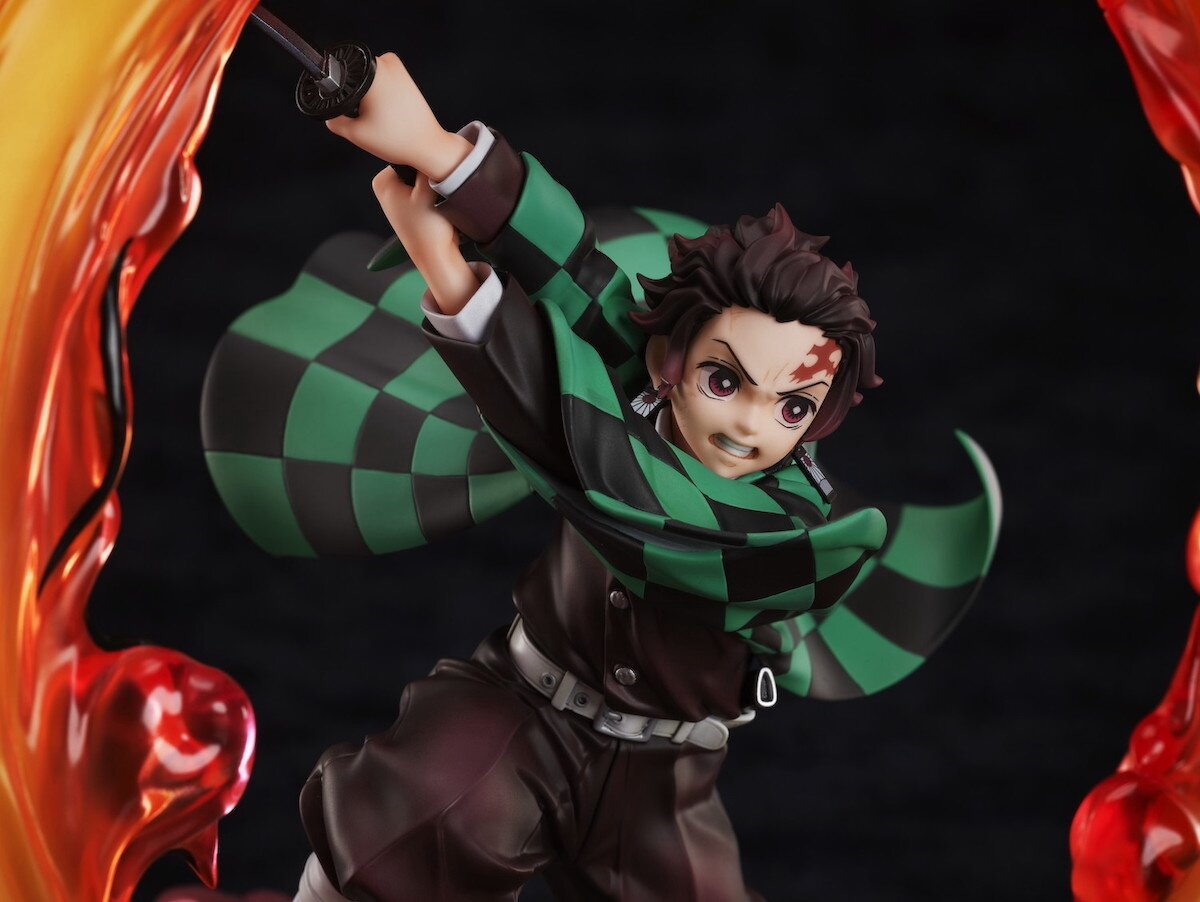 Demon Slayer: Kimetsu no Yaiba Tanjiro Kamado: Hinokami Kagura Clear ...