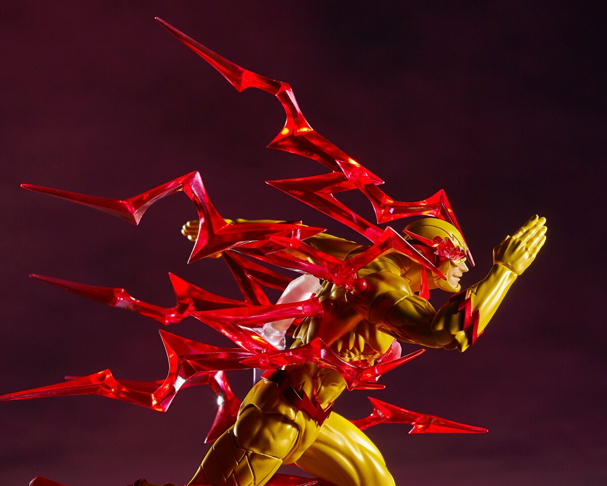 Revoltech Amazing Yamaguchi Reverse Flash - Tokyo Otaku Mode (TOM)