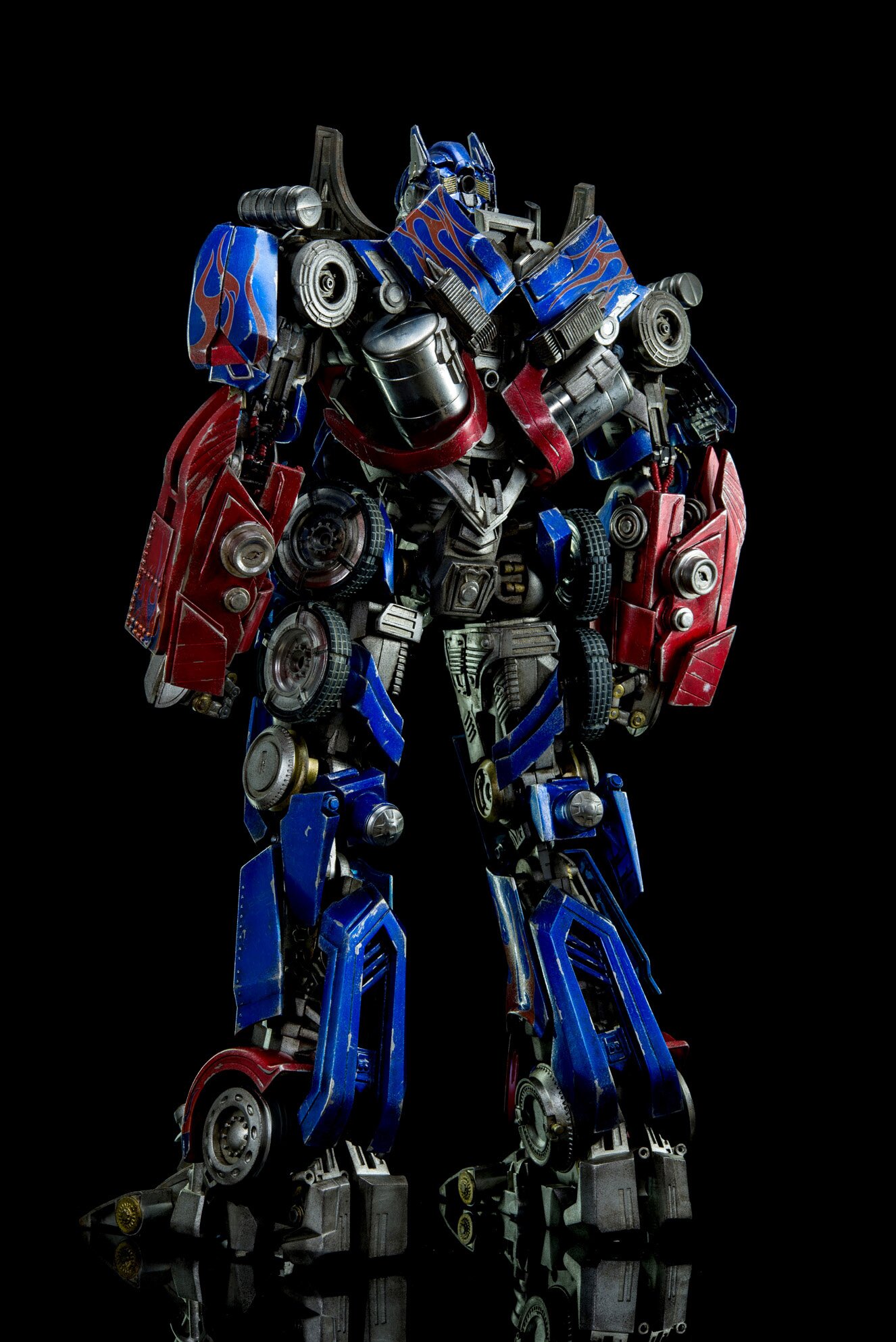 Premium Scale Optimus Prime Collectible Figure - Tokyo Otaku Mode (TOM)
