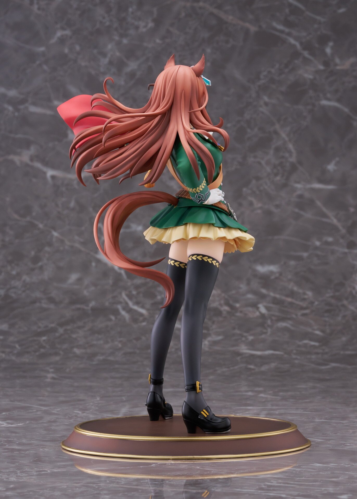 Uma Musume: Pretty Derby Symboli Rudolf: Signature Racewear Ver. 1/7 ...