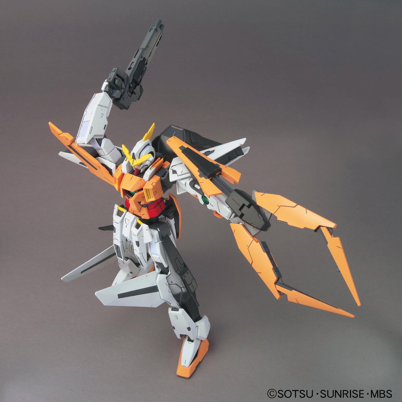 Gundam 00 Gundam Kyrios 1/100 Plastic Model Kit - Tokyo Otaku Mode (TOM)