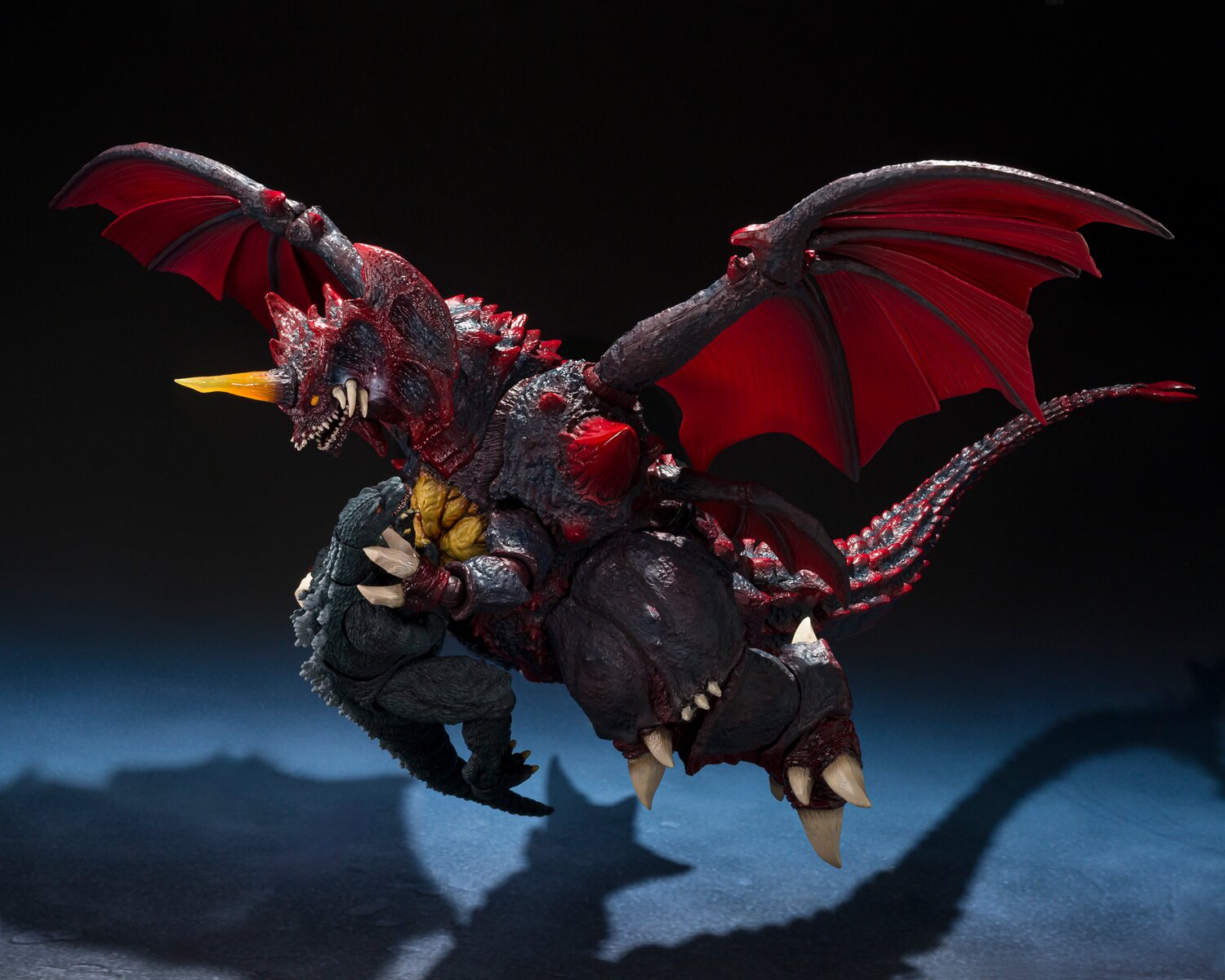 S.H.MonsterArts Godzilla vs. Destoroyah Godzilla Jr. & Destoroyah ...