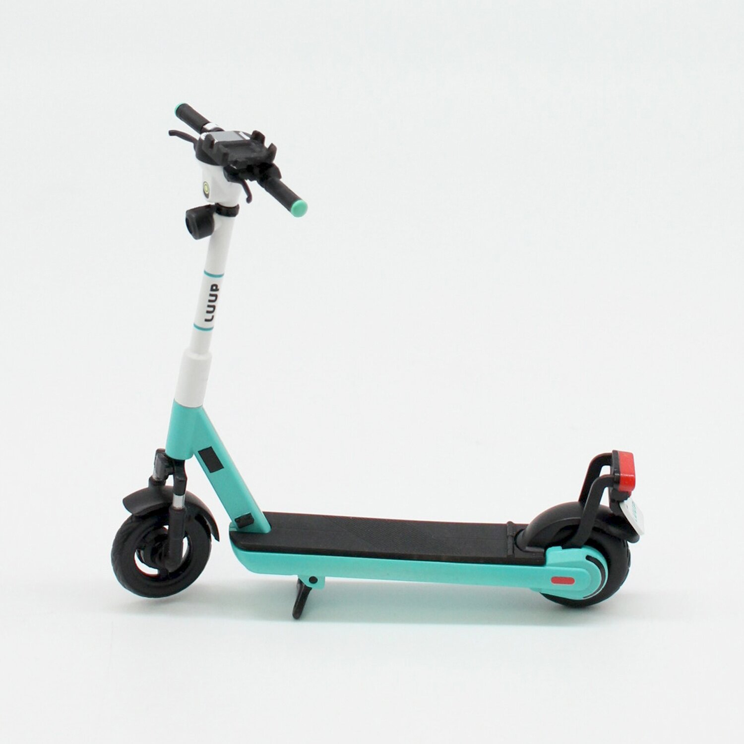 Luup Electric Scooter 1/12 Scale Figure: Union Creative - Tokyo Otaku ...