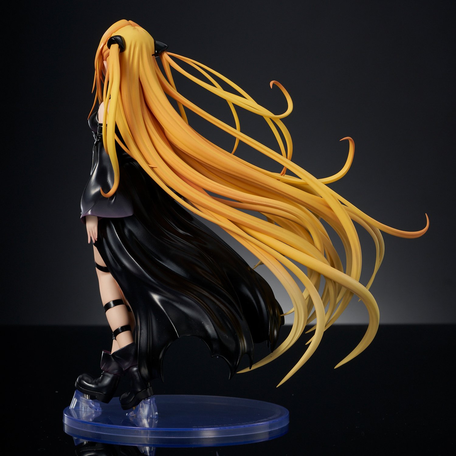 To Love-Ru Darkness Golden Darkness: Black Trance Ver. Non-Scale Figure ...