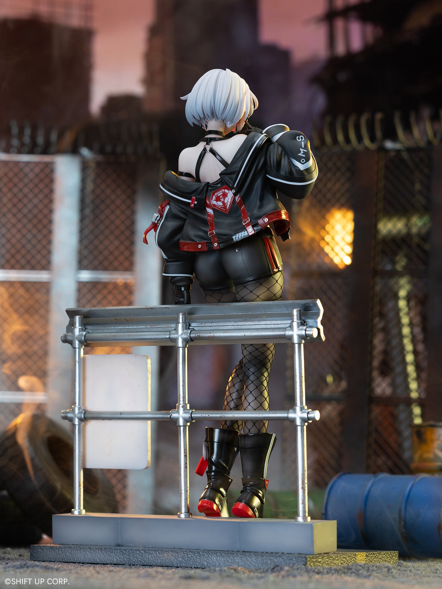 Goddess of Victory: Nikke Drake: Deluxe Edition 1/6 Scale Figure: Kawa ...