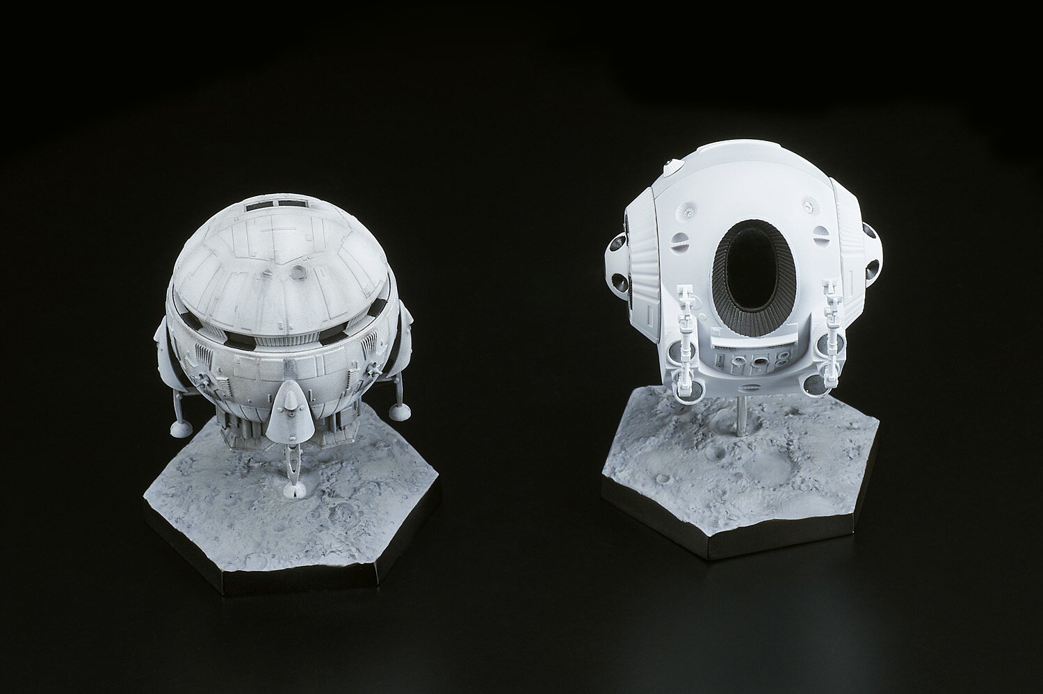 [2001: A Space Odyssey] Aries IB & EVA Pod: Bellfine - Tokyo Otaku Mode ...