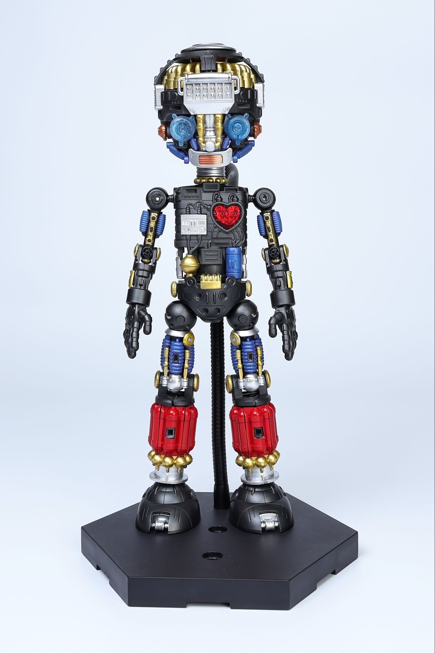 Astro Boy: Deluxe Edition Plastic Model Kit - Tokyo Otaku Mode (TOM)