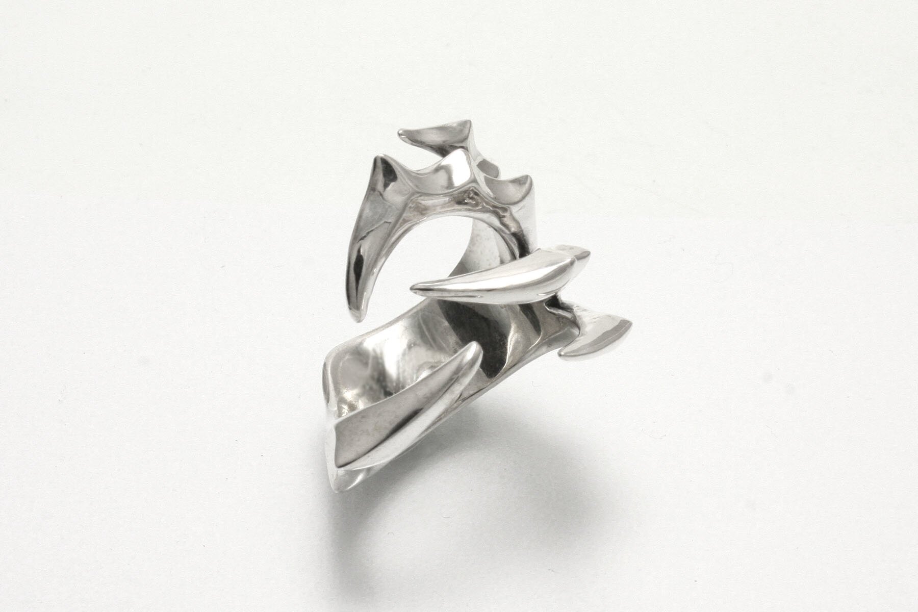 Grab Claw Ring | Parasyte - Tokyo Otaku Mode (TOM)