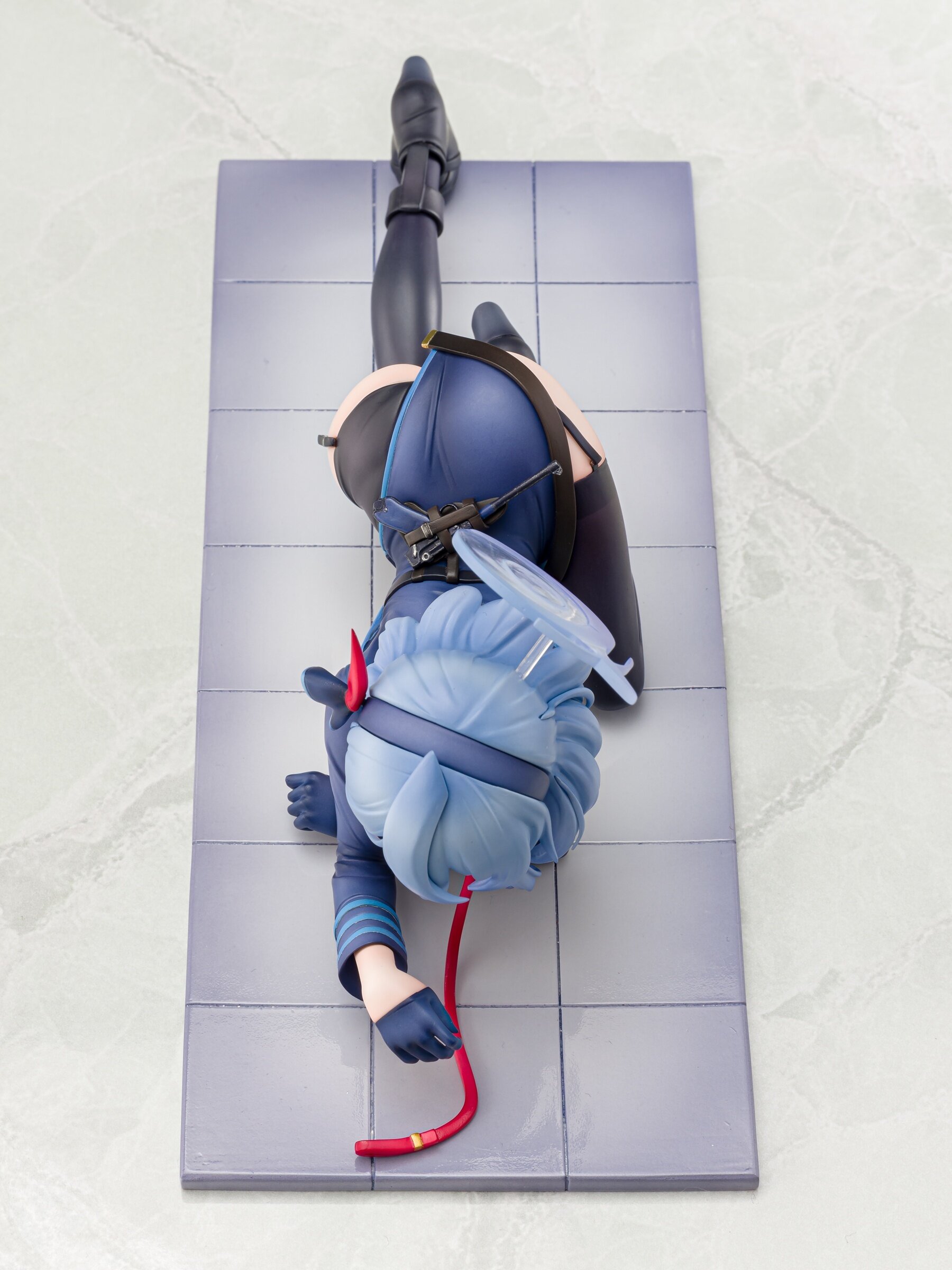 Blue Archive Ako: Memorial Lobby Ver. 1/7 Scale Figure - Tokyo Otaku ...