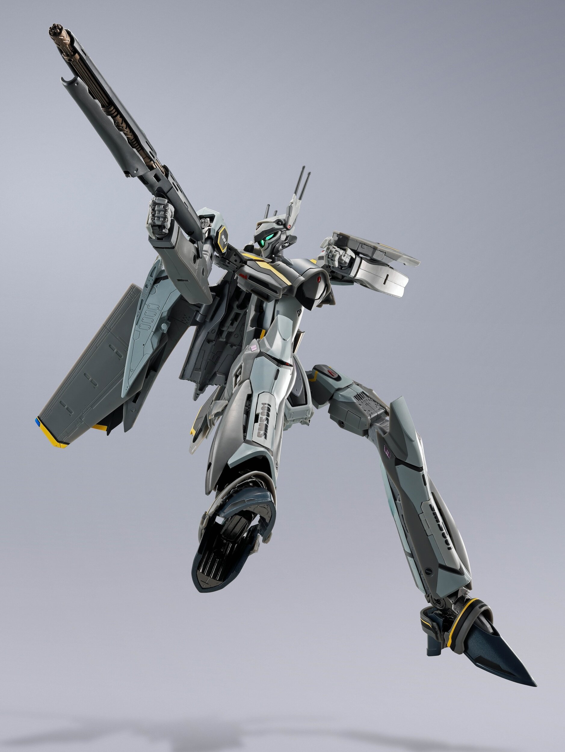 DX Chogokin Macross VF-25S Armored Messiah Valkyrie (Ozma・Lee Use): Revival Ver. - Tokyo Otaku ...