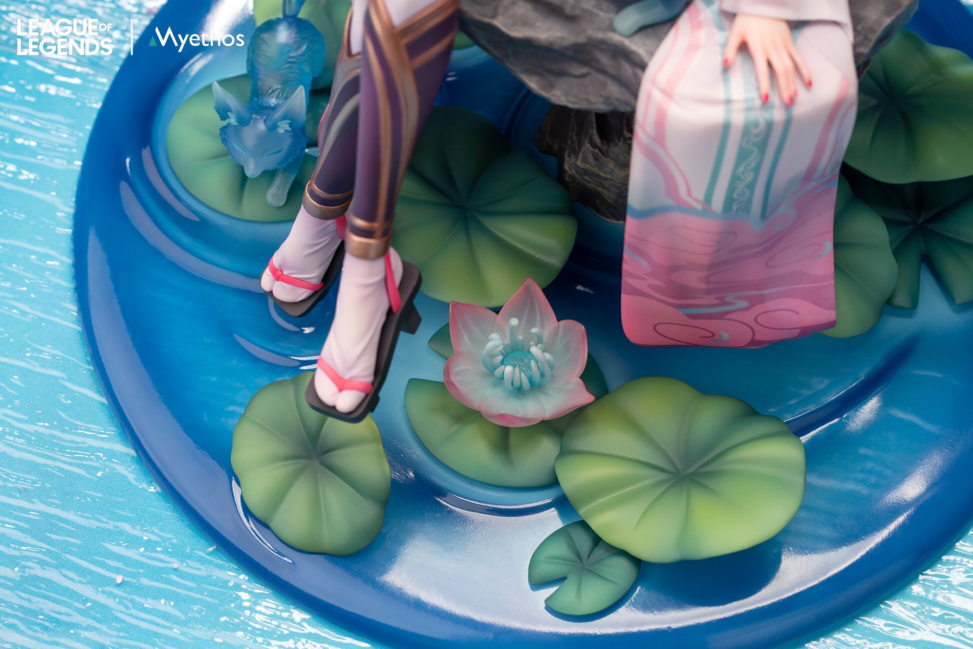 League of Legends Ahri: Spirit Blossom Ver. 1/7 Scale Figure: Myethos ...