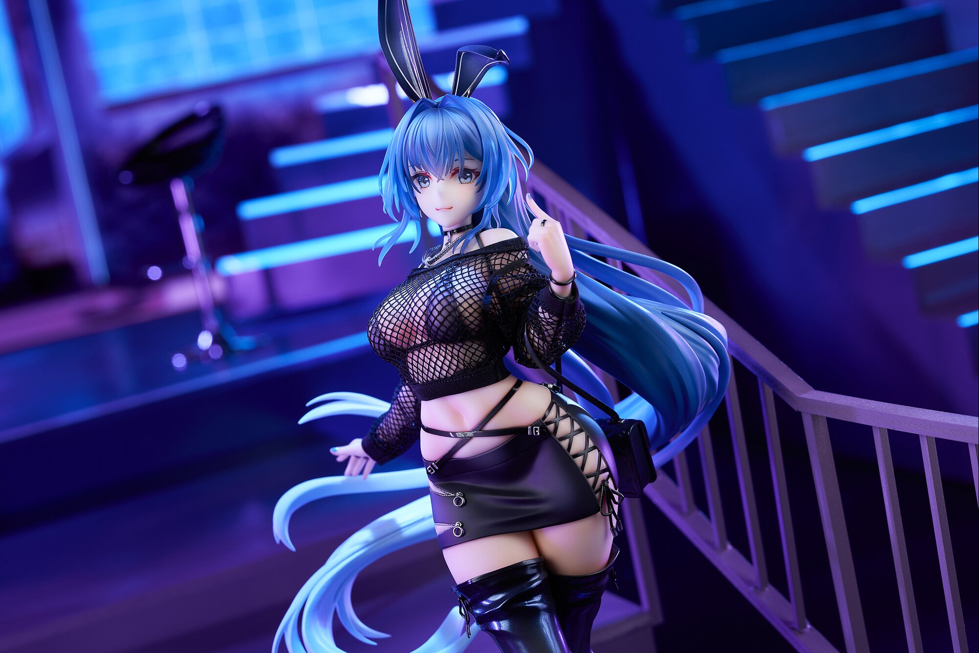 Azur Lane New Jersey: Zozo Black Collection Collaboration Illustration Ver. 1/7 Scale Figure ...