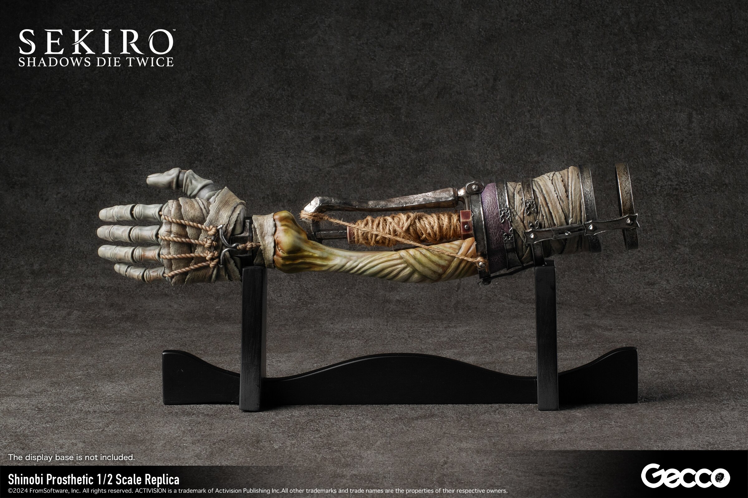 Sekiro: Shadows Die Twice Shinobi Prosthetic 1/2 Scale Replica Figure ...