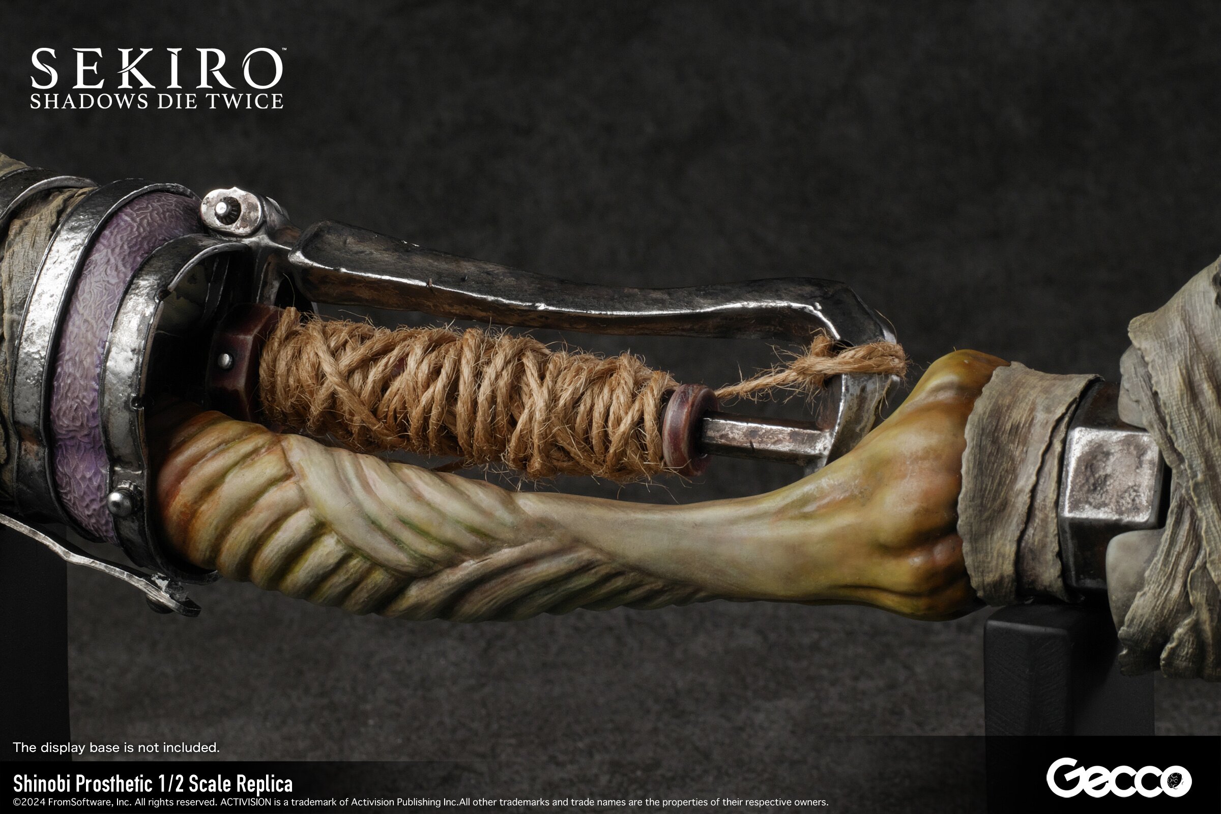Sekiro: Shadows Die Twice Shinobi Prosthetic 1/2 Scale Replica Figure ...