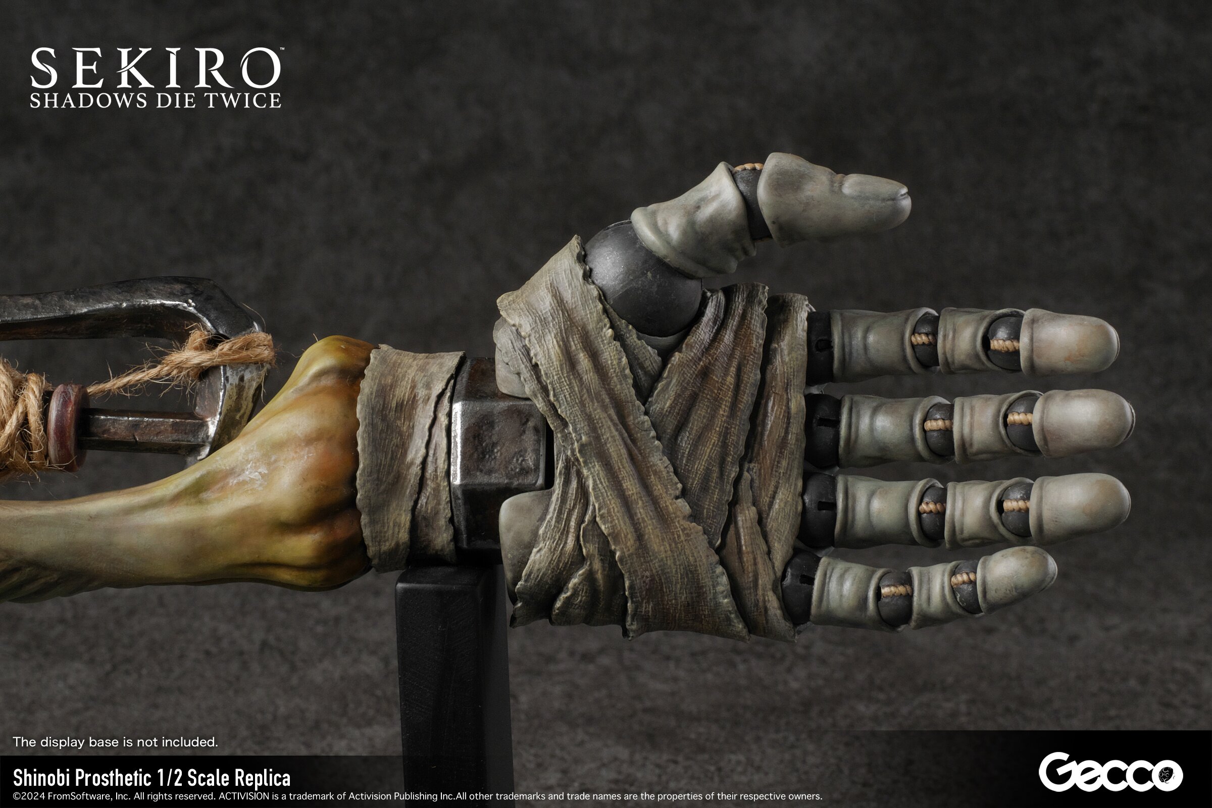 Sekiro: Shadows Die Twice Shinobi Prosthetic 1/2 Scale Replica Figure ...