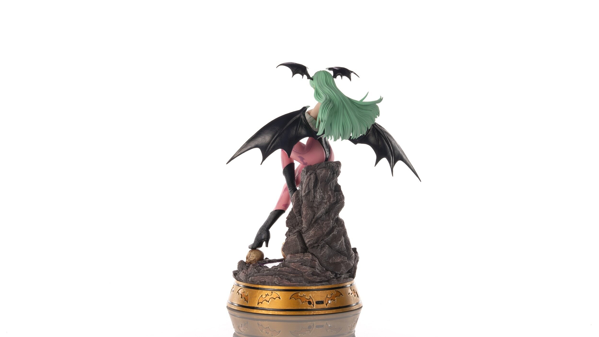 Darkstalkers Morrigan Aensland Statue: First 4 Figures - Tokyo Otaku ...
