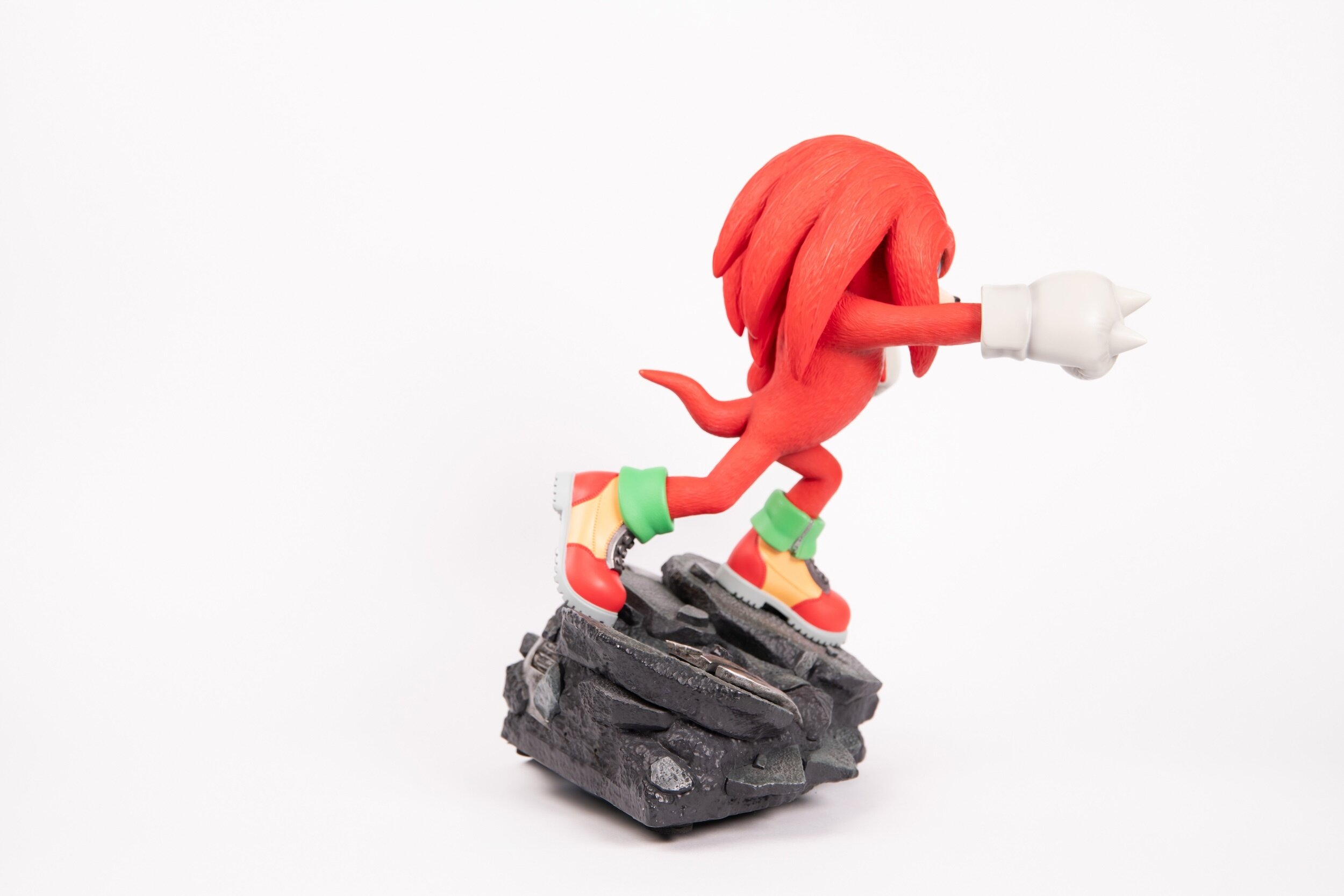 Sonic the Hedgehog 2 Knuckles Standoff Statue: First 4 Figures - Tokyo ...