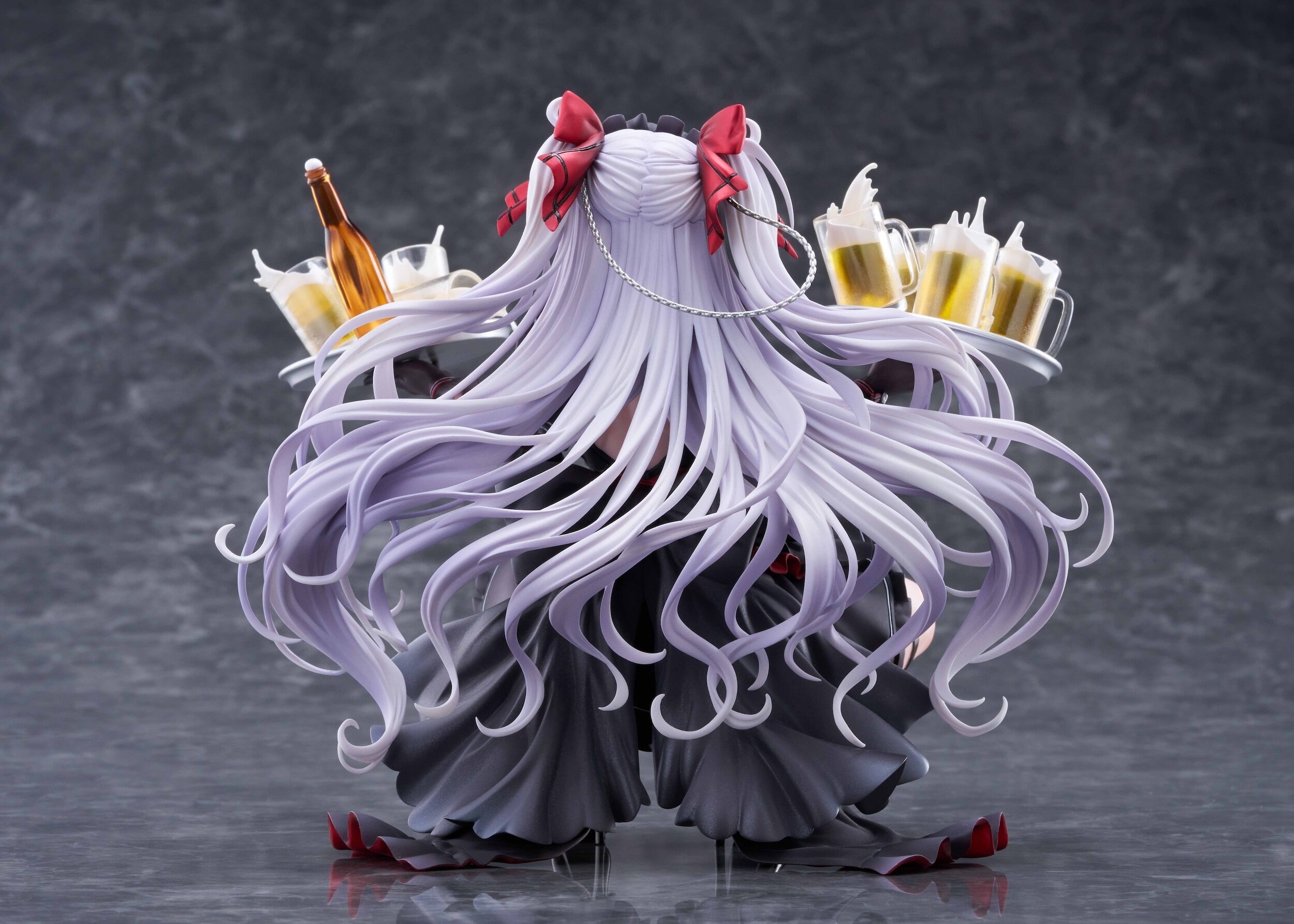 Azur Lane Elbe: Time to Show Off? Ver. 1/7 Scale Figure - Tokyo Otaku ...