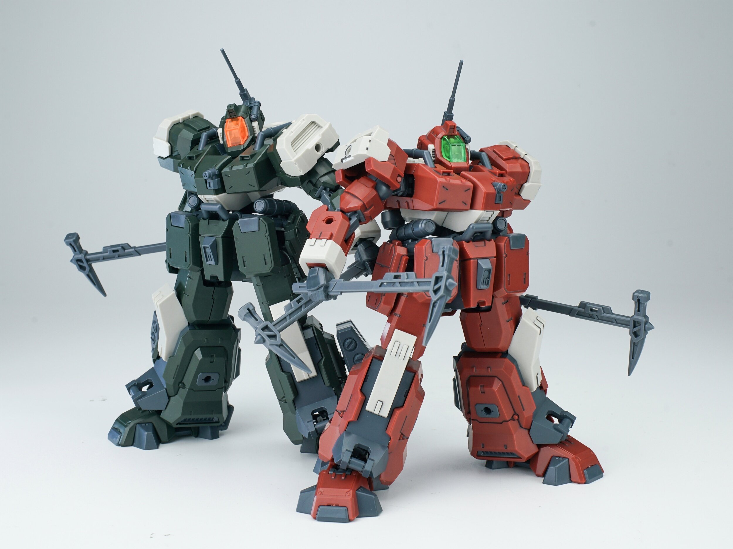 Ultra Action Trooper Series Hong Mo (Red) 1/144 Scale Plastic Model Kit ...