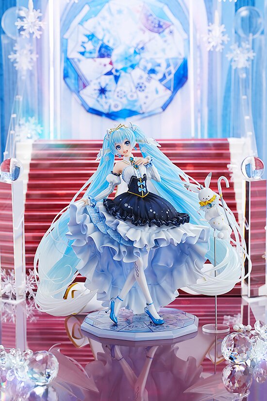 Snow Miku: Snow Princess Ver. 1/7 Scale Figure: Good Smile Company ...