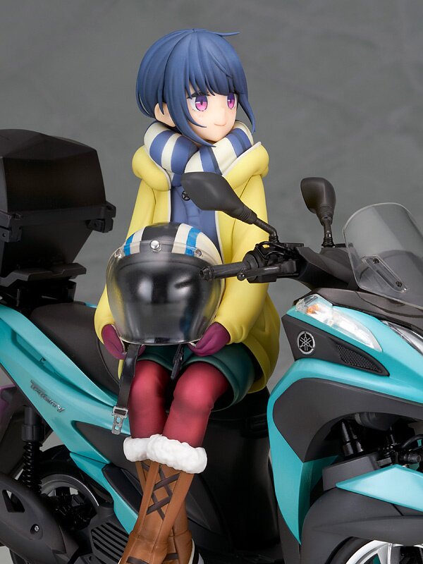 Laid-Back Camp Rin Shima w/ 3-Wheel Scooter 1/10 Scale Figure: Alter ...